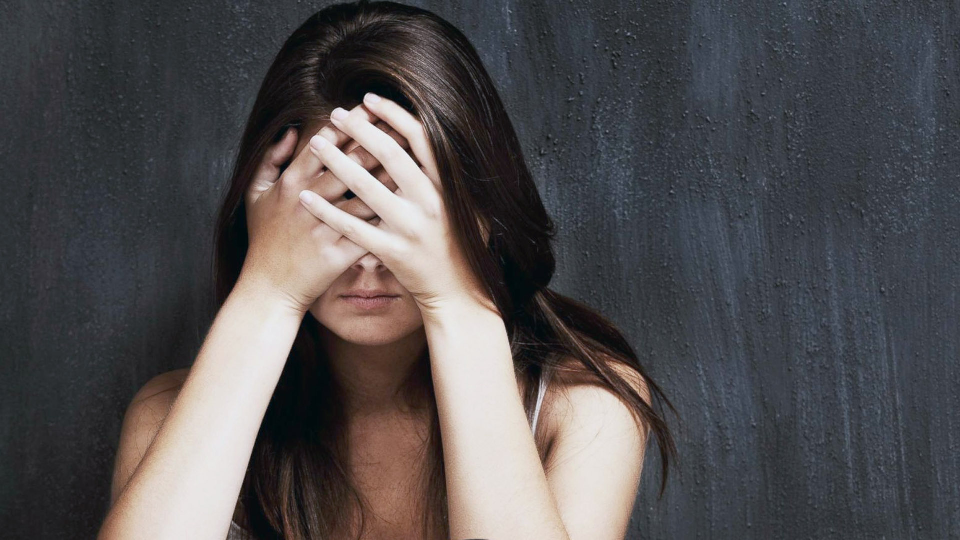US Teen Girls Experiencing Increased Sadness and Violence | Family ...